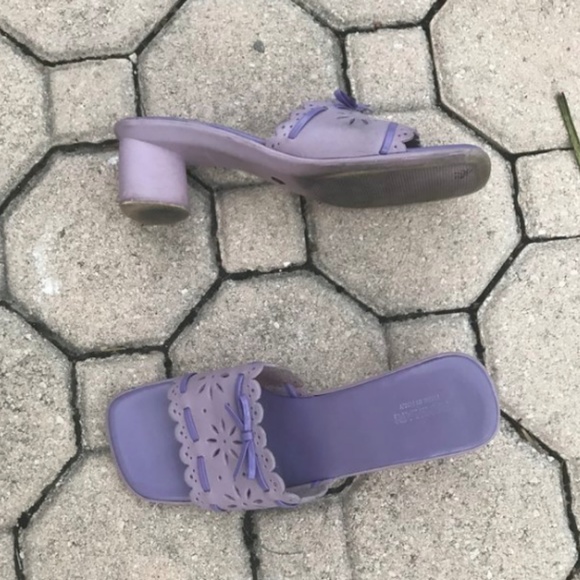 Vintage | Shoes | Vintage 9s Lilac Leather Block Heeled Sandals | Poshmark